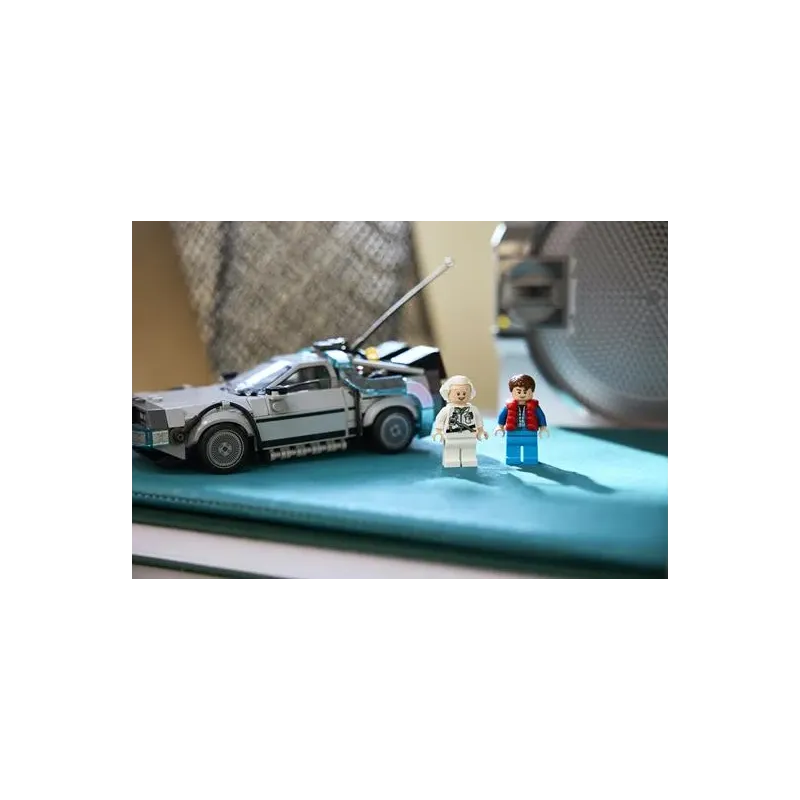 LEGO Speed Champions Time Machine from Back to the Future